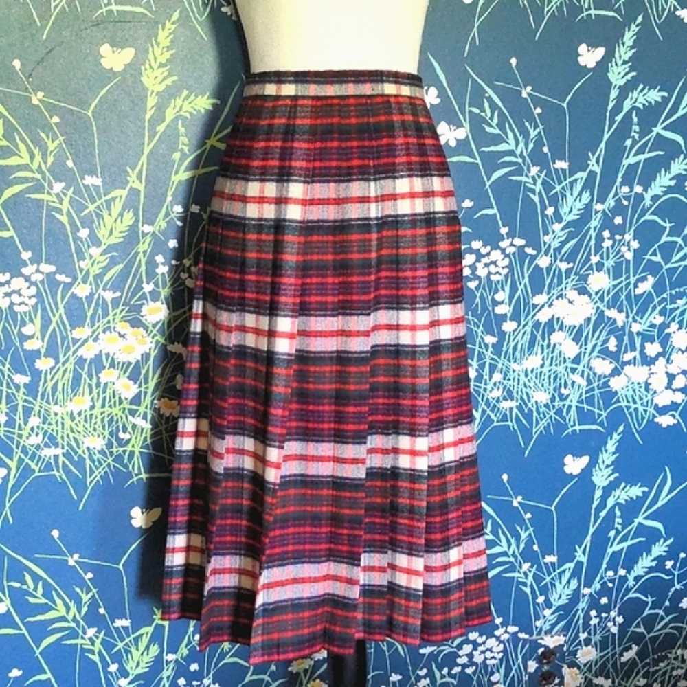 Scottish Wool Plaid Skirt - Gem
